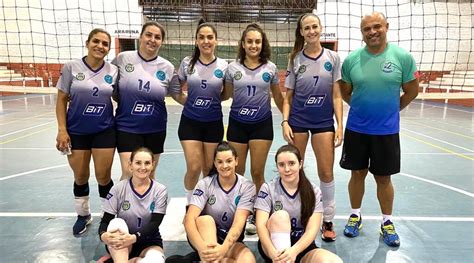 Resenha CM Notícias Regionais Equipes de voleibol feminino da K2