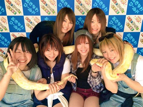 Kairi Sane Io Shirai Mayu Iwatani Jungle Kyona And Co Scrolller