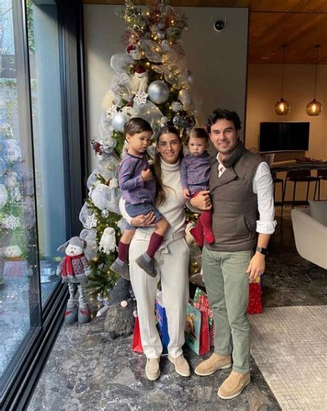 Quién es Carola Martínez La esposa de Checo Pérez