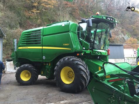 Foto John Deere T 560 1203943