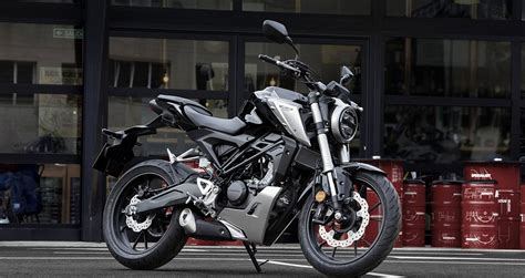 Honda CB125R Xe côn tay hoàn hảo cho người mới