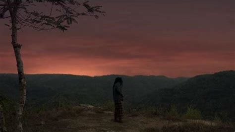 Nonton Film Waktu Maghrib Full Movie Teror Kejam Mengejar Arwah Film