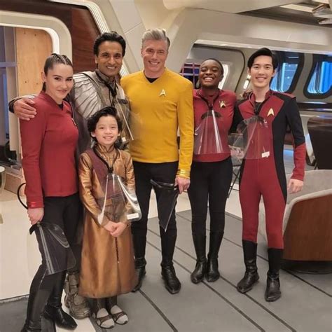 Pin By Dave Canistro On Star Trek Star Trek Funny Star Trek Movies