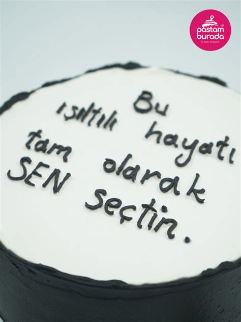 Siyah Beyaz Naked Pasta