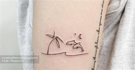 Minimalist Beach Tattoo On The Upper Arm