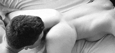 Traktörün tepesinde bacak omuza porno izle Porno Resimleri