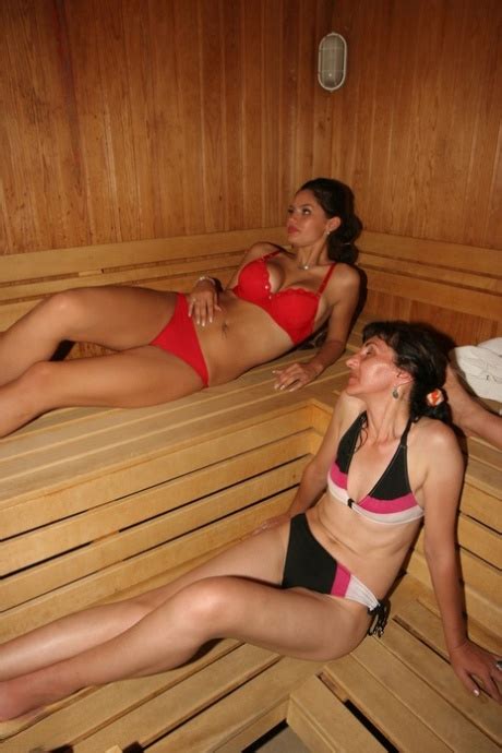 European Grannies And Babes Strip Naked To Shower And Chill In The