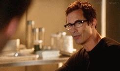 Harrison Wells In The Flash Is Born Eobard Thawne Dr Harrison