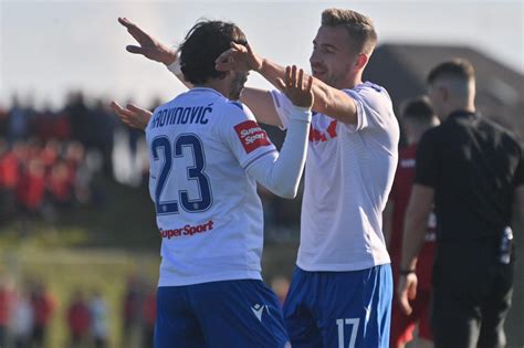 Slobodna Dalmacija MLADOST HAJDUK Bijeli U Bjelovaru Nastavljaju