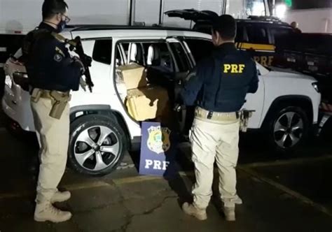 Em menos de 24 horas PRF apreende quase 2 toneladas de maconha no Paraná