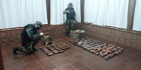 Prefectura secuestró casi cuatro millones de pesos en celulares de
