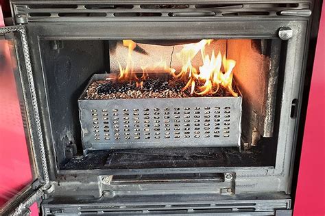 Granulés de bois 5 paniers et brasiers réfractaires pour utiliser des