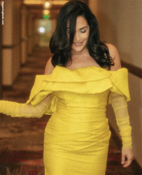 The Bella Twins Nude The Fappening Photo 6799962 FappeningBook