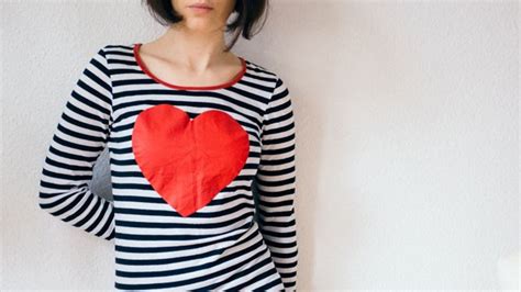 Cuál es la mejor posición sexual de acuerdo al tamaño de tus pechos