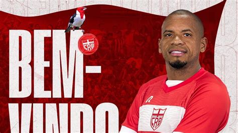 CRB anuncia a contratação do lateral esquerdo Edimar ex Vasco
