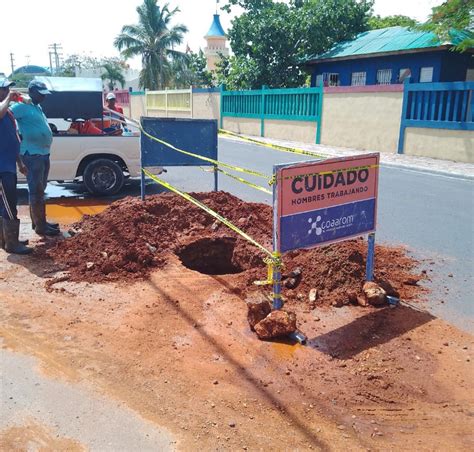Reparación De Avería Corporación del Acueducto y Alcantarillado de la