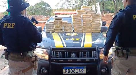 57 7 quilos PRF realiza maior apreensão de drogas no Piauí deste ano