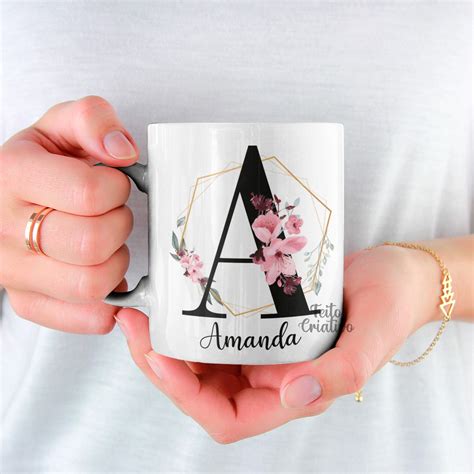 Caneca Cerâmica Inicial personalizada nome Shopee Brasil