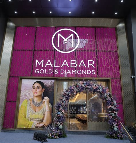 Malabar Gold Diamonds Relaunches Its Andheri Showroom