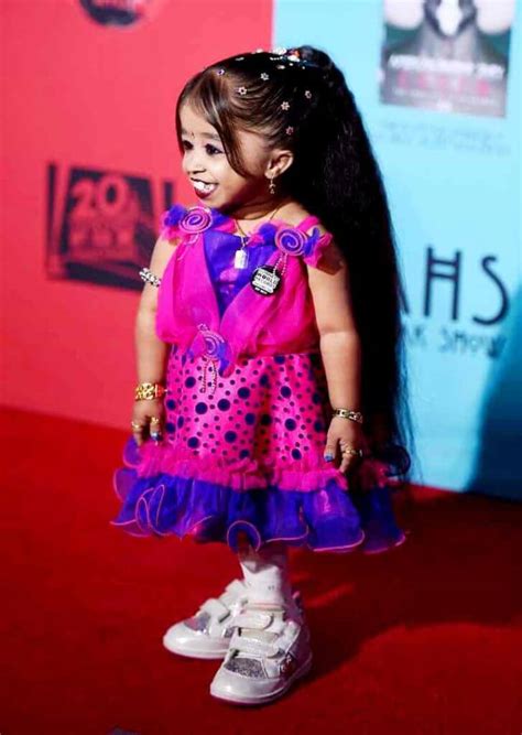 Jyoti Amge Wikipédia biographie épouse origine mari nouveau