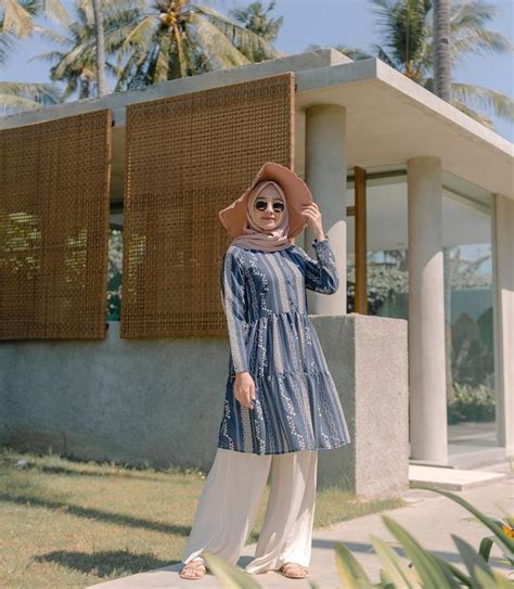 Ide Outfit Hijab Buat Liburan Ke Pantai Ala Selebgram Nyaman Dan