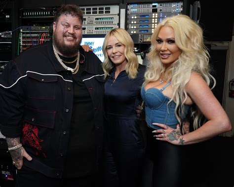 Jelly Roll S Wife Bunnie Xo Left Home At 14 Facts About Her 2023