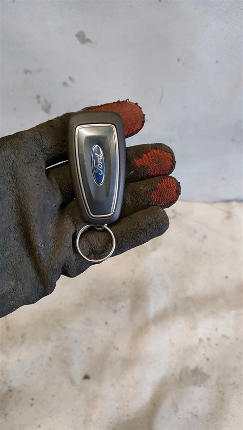 KLUCZYK KEYLESS FORD MONDEO MK4 FOCUS MK3 KLUCZYK KEYLESS FORD MONDEO
