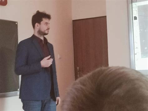 Muzeum Dzieci Polskich Ofiar Totalitaryzmu M Odzie Owy O Rodek