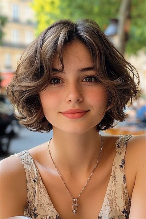 Light Brown Casual Tousled Bob French Bob Haircut Parisian Bob