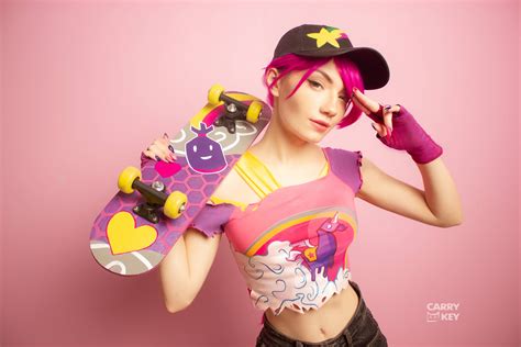 Carry Key Cosplay Fortnite Telegraph