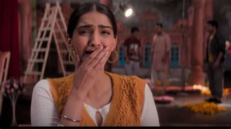 Ek Ladki Ko Dekha Toh Aisa Laga Trailer 2 Sonam Kapoor Struggles And