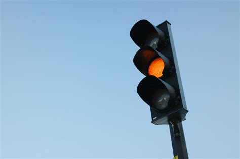 Top 75 Imagen Feu Qui Clignote Orange Fr Thptnganamst Edu Vn