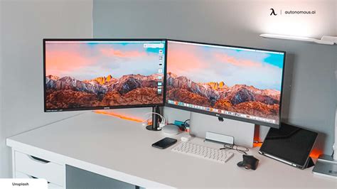 Emigrate încărcătură paritate dual monitor gaming setup autobuz curaj