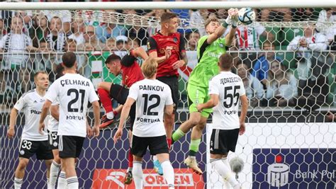 Górnik Zabrze Legia Warszawa O której godzinie oglądać dzisiaj mecz