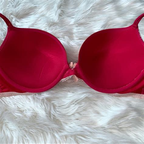 Rare Victorias Secret Very Sexy Pushup Bra Red Lace Gem