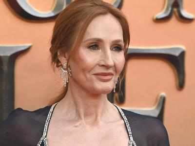 Is JK Rowling Really Bigoted Viral Video Shows How A Teacher Changes