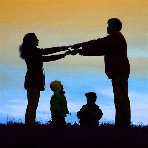 Cómo enseñar a los niños el respeto a sus padres y hermanos Etiqueta