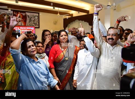 MUMBAI INDIA JANUARY 10 Shiv Sena Shinde Faction Workers