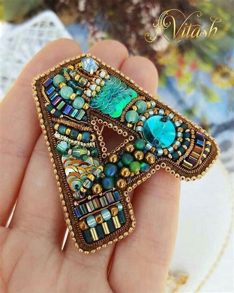 Pin By Ronda Grose On Beaded Critters In 2024 Zipper Jewelry