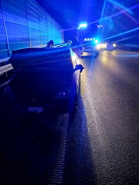 Wypadek na S8 Jedna osoba trafiła do szpitala olesnicainfo pl