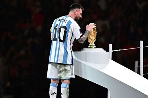 Messi Elegido El Mejor Futbolista De 2022 Por The Guardian