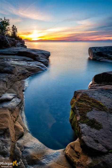 Michigan Nut Photography Lake Superior Caves Coves Lake Superior