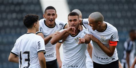 Corinthians X Gr Mio Escala O Arbitragem E Onde Assistir