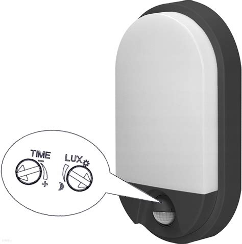 Lampa Zewn Trzna Led Czujnik Ruchu I Zmierzchu W Ceny I Opinie