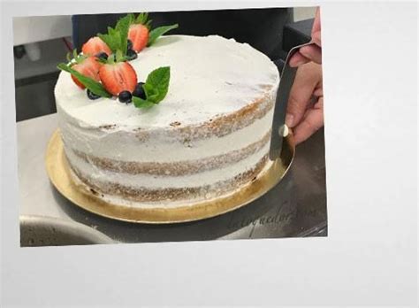 Naked Cake aux Fruits Rouges Recettes de Gâteaux et Cakes La Toque d Or