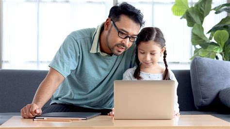 Apps Para La Comunicaci N Entre Profesores Y Padres Unir
