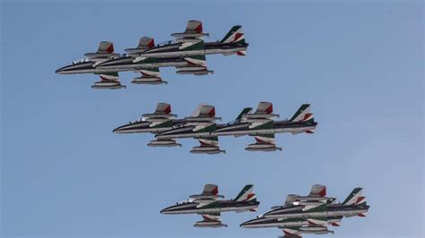 Le Frecce Tricolori Tornano A Lignano E A Grado Il Nuovo Aereo