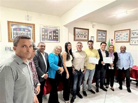 Deputados Wilson Santiago e Wilson Filho recebem título de cidadão e