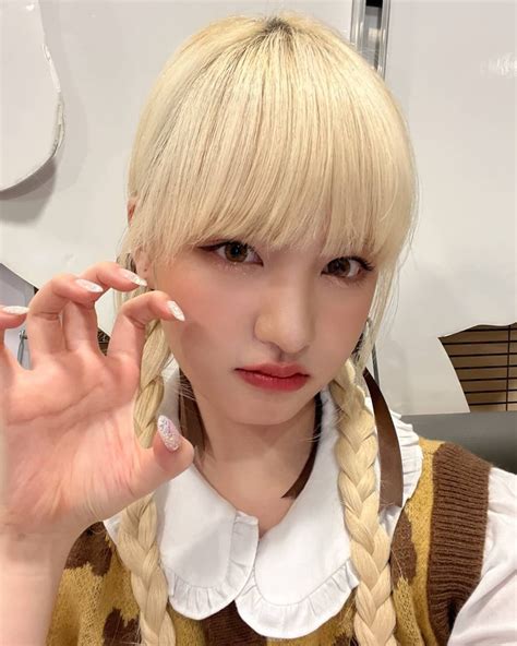 Liz Ive 아이브 연예인 연예인 스타일 리즈