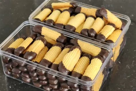 Resep Mudah Kue Chocolate Butter Cookies Buat Nyemil Di Hari Natal